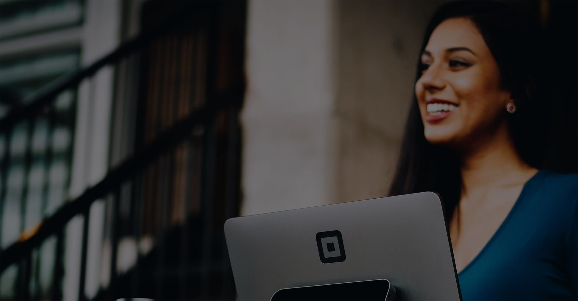 Online CRM for Manufacturing & Distribution Companies